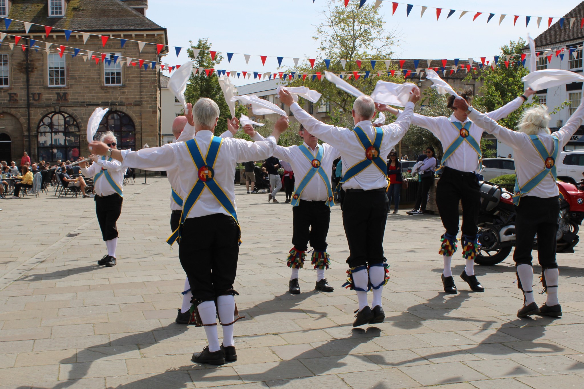 Meet the Sides – Vale of Evesham National Morris Weekend